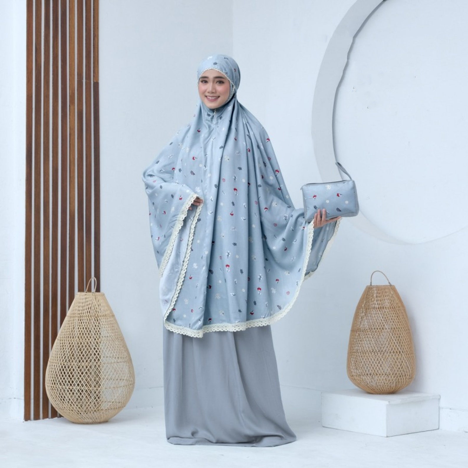 Pray in Style: Nindia Mukena With Elegant Renda Design, Muslim Prayer ...