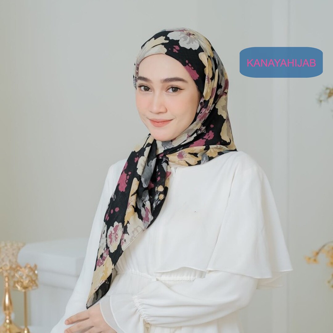 The Beauty of Hibiscus in the Rectangular Waffle Hijab Set Iner,hijab ...