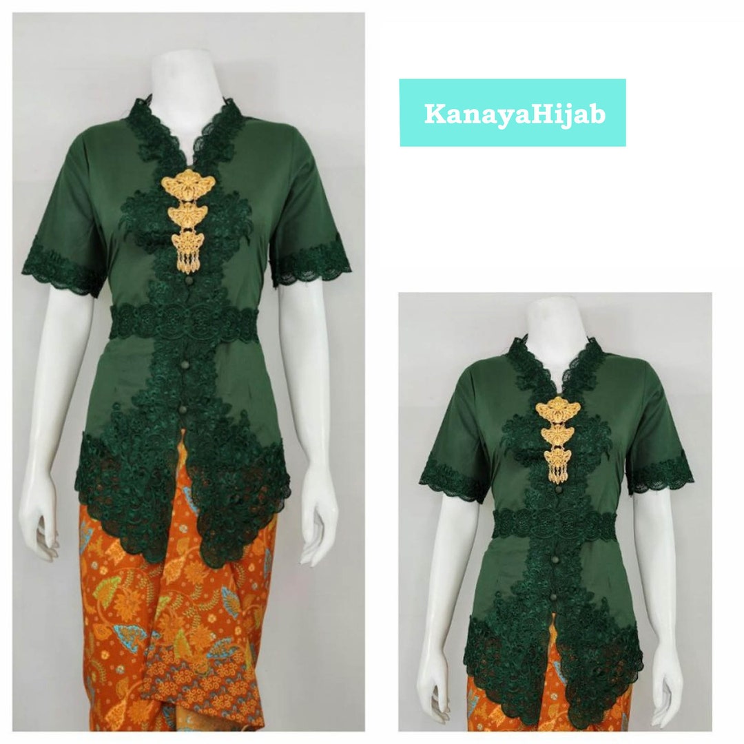 Short Sleeve Encim Kebaya: A Beautiful Blend of Elegance and Comfort ...