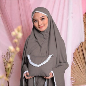 Enhance Your Prayer Experience With Mukena Bali Polos Renda II Where Tradition Meets Fashion ...