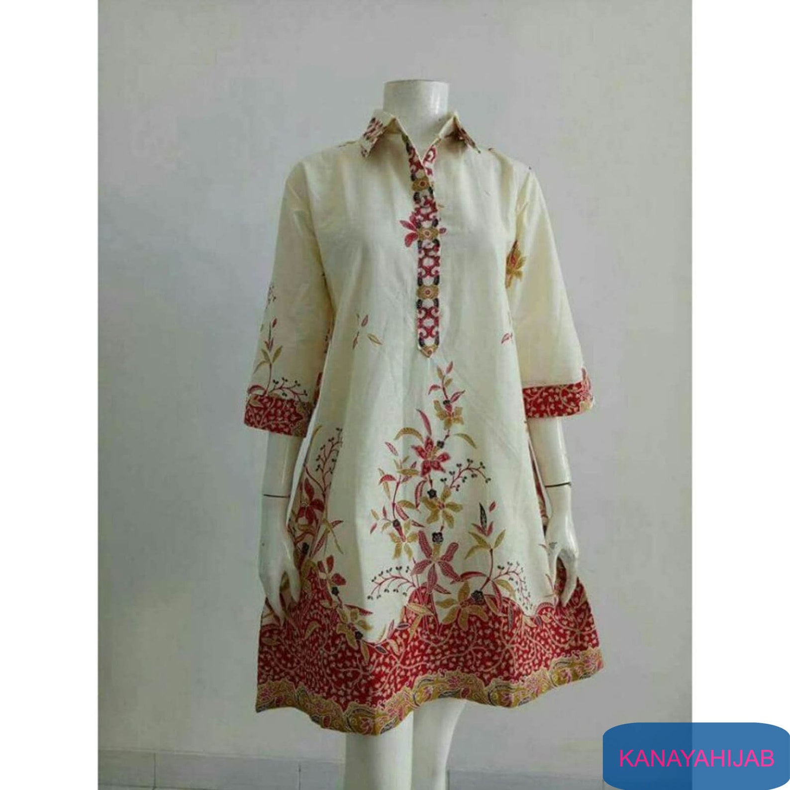 Women's Batik Tunic: Combination of Jumbo Design and Fashionable Dress ...