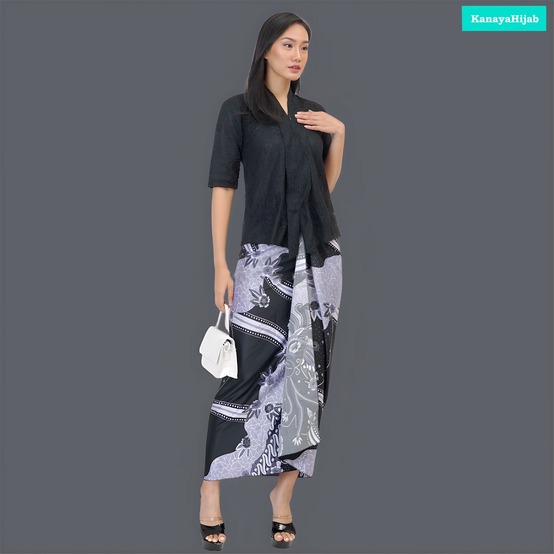 Elegant Short-sleeved Kartini Inspired Brocade Kebaya Set Perfect ...