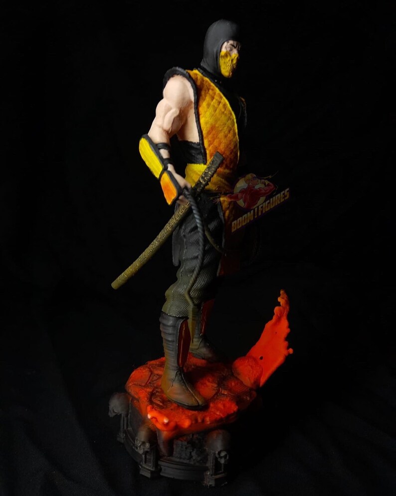 Mortal Kombat Scorpion Hanzo Hasashi Premium Format Action Figure ...