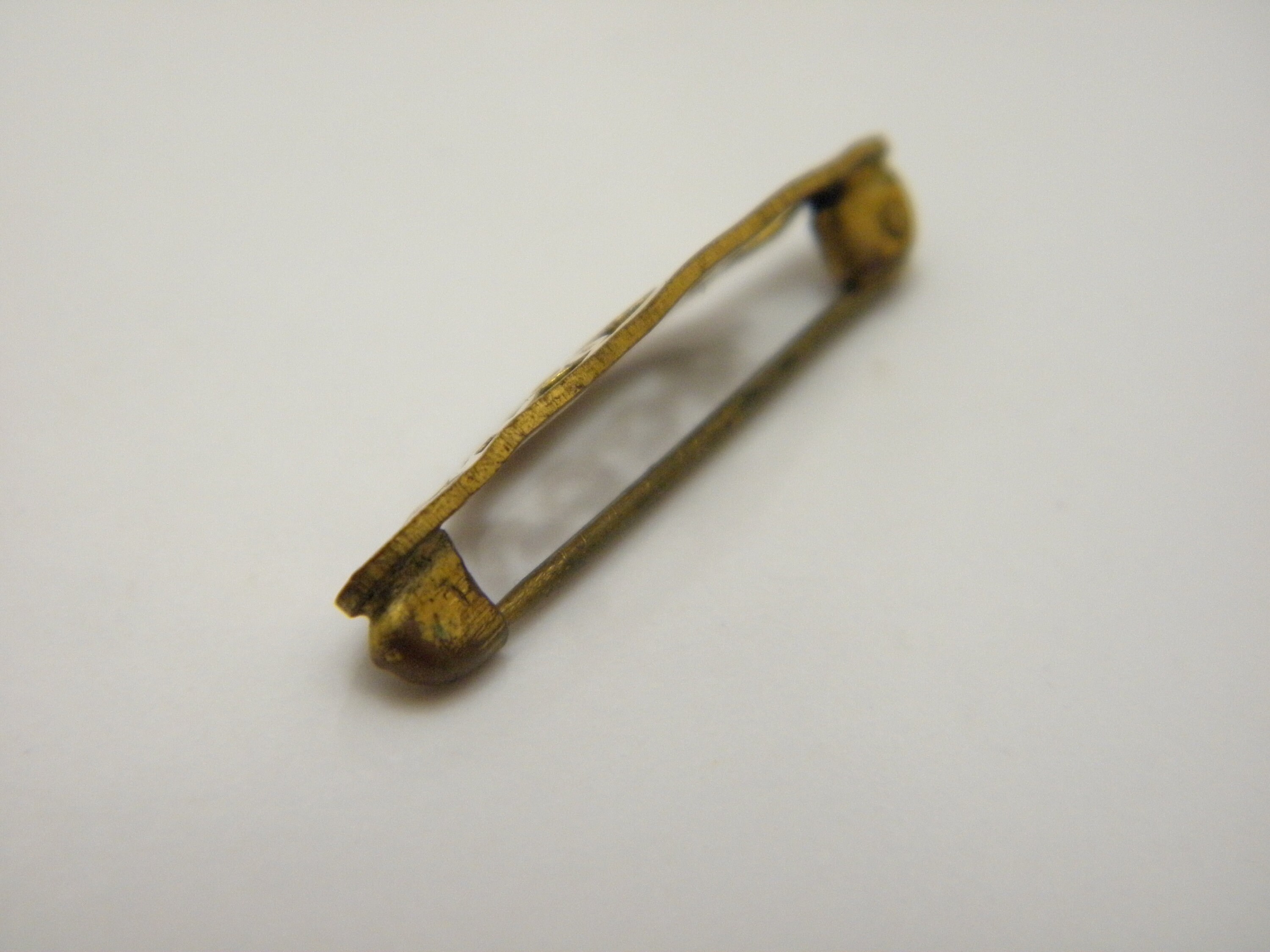Solid 9ct Gold baby Vintage Brooch Pin Lovely - Etsy