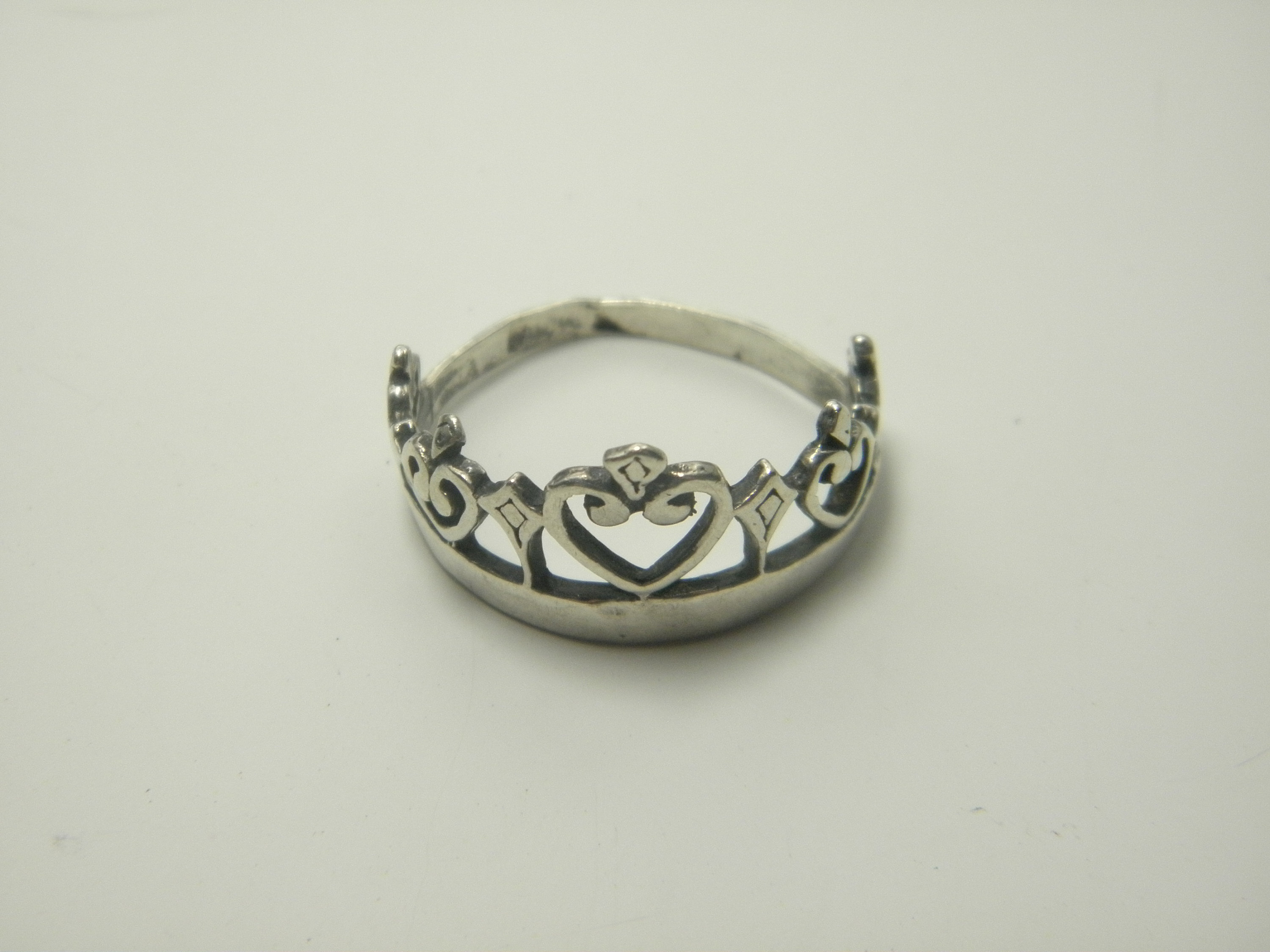 Sterling Silver Heart Crown Tiara Ring UK Size R US Size 8.75 Lovely ...