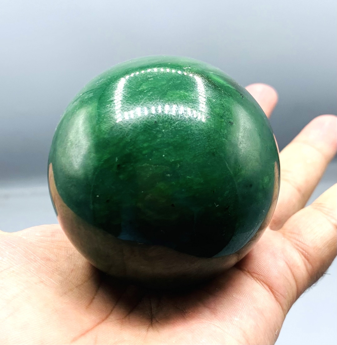 1 Piece Beautiful Jade Nephrite Sphere - Etsy