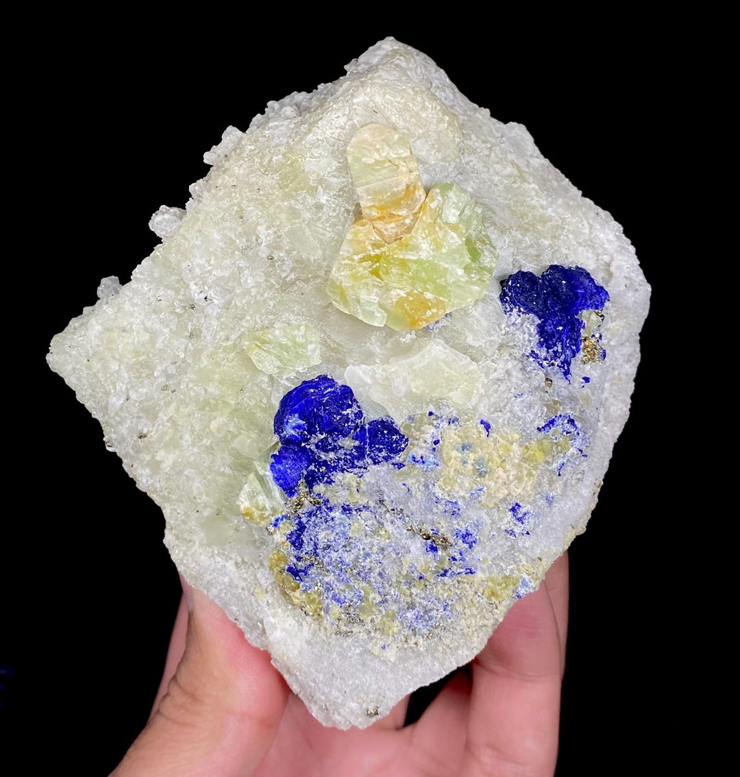 619 Grams Royal Blue Lazurite Crystal Specimen Combine With Diopside ...