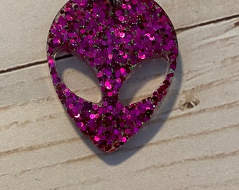 Alien Head Keychain - Etsy
