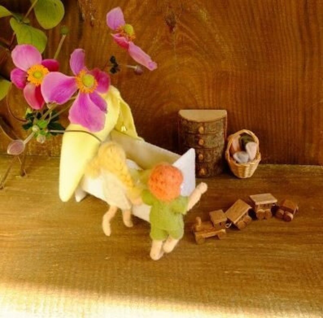 Crib With Baby PDF Pattern Dutch and German - Etsy