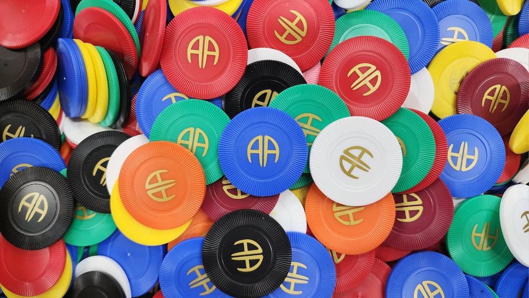 AA Tokens 300 Pcs., Alcoholics Anonymous Chips, Customizable Plastic ...