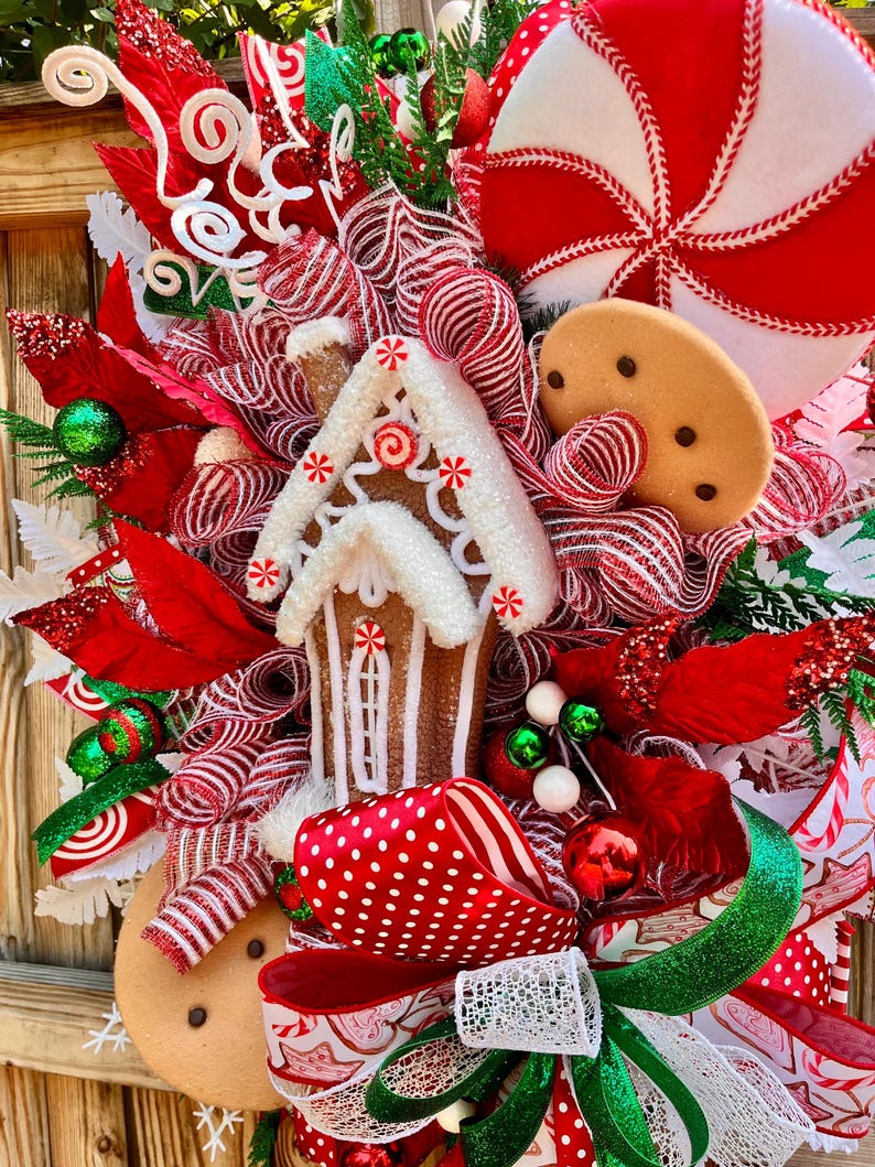 Gingerbread House Wreath, Cookie and Gingerbread Decor, Whymsical ...