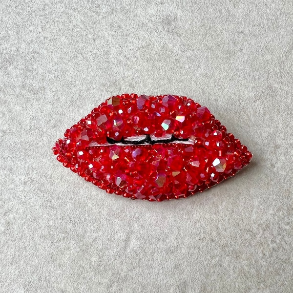 Lips Pin - Etsy