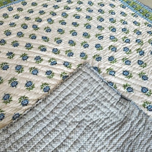 New Design Blue Color Floral Block Print Cotton Bedspreads Comforter ...