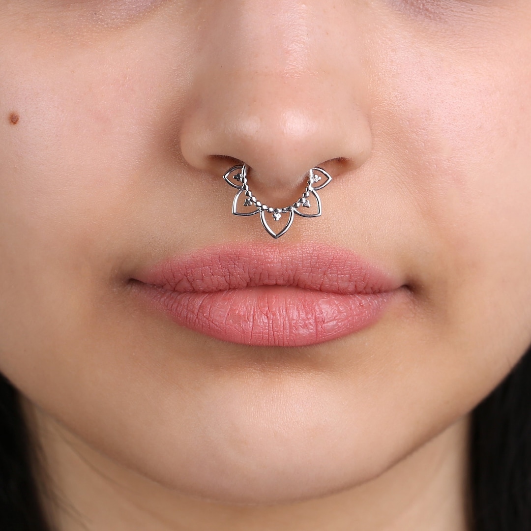 925 Sterling Silver Flower Septum Clicker - Hinged Septum Ring - Gold ...