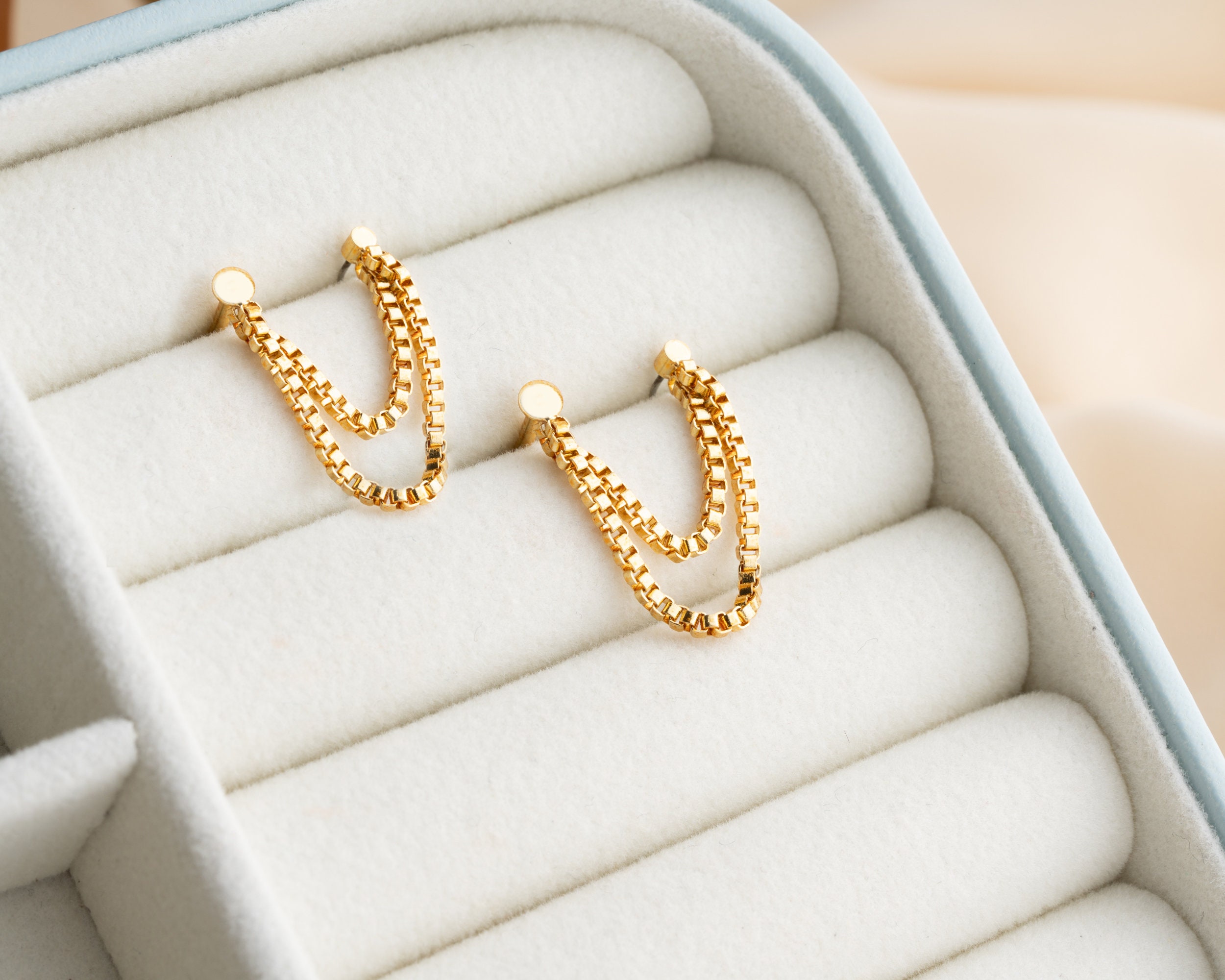 Dainty Draping Chain Labret Stud - Gold Double Chain Threadless Flat ...