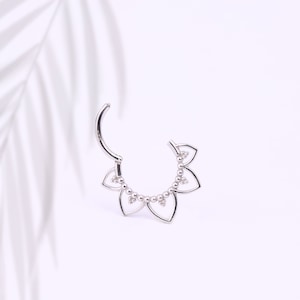 925 Sterling Silver Flower Septum Clicker - Hinged Septum Ring - Gold ...
