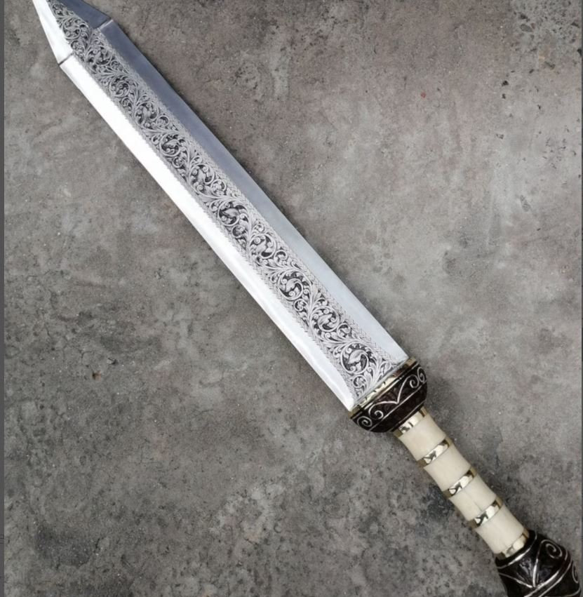 Handmade Engraved Chisel Hand Engraved Roman Gladius Forged - Etsy