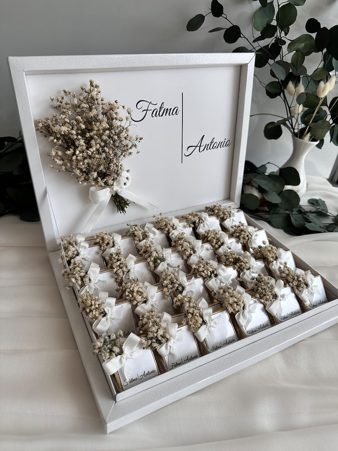 Boîte de chocolats Madlen, chocolat personnalisé, chocolat de ...