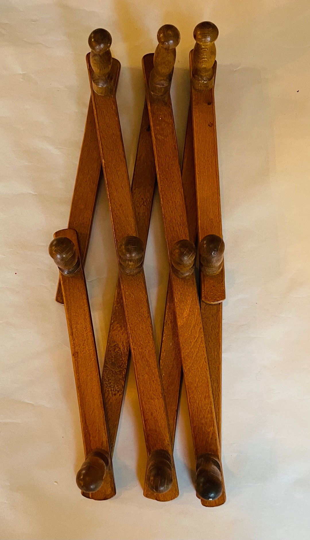 Vintage Expandable, Accordion Wooden Peg Rack Hat or Mug Rack - 10 Pegs ...