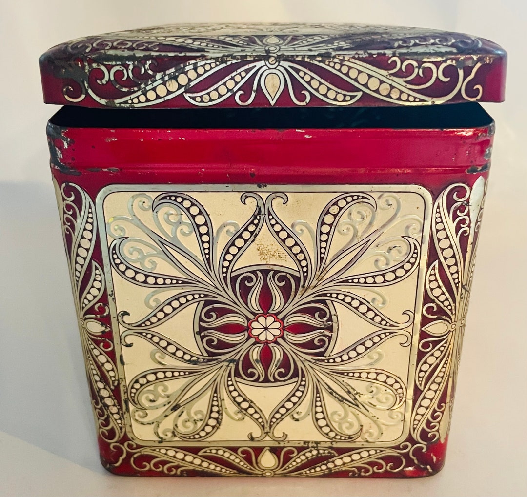 Vintage Red and Gold Square Hinged Tin Made in Holland - Etsy