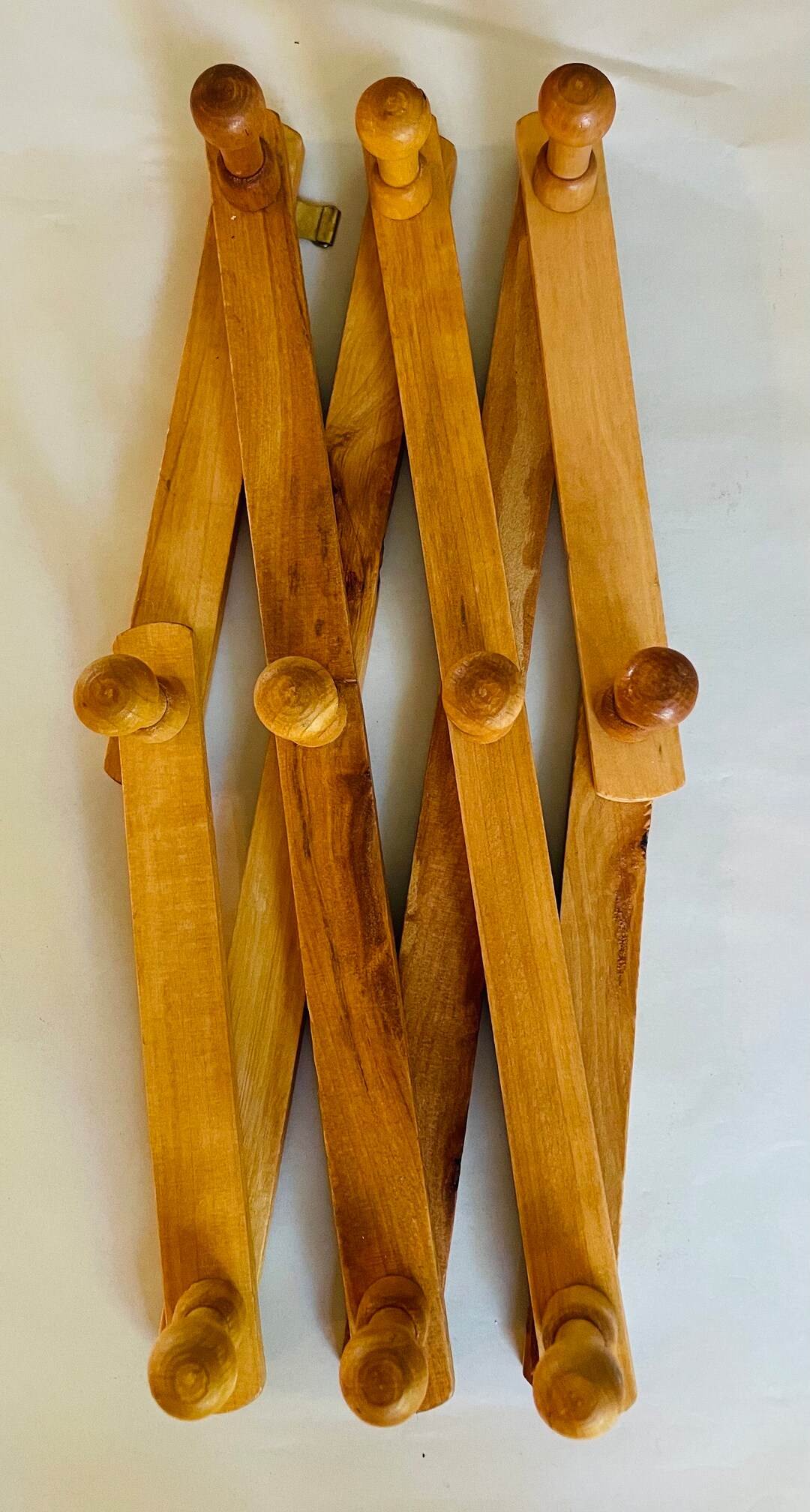 Vintage Expandable Accordion Wooden Peg Rack Hat or Mug Rack - Etsy