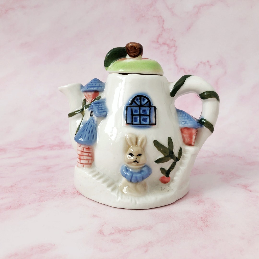 Mini Cottage Shape Teapot Cute Teapot Service for One With Rabbit and ...