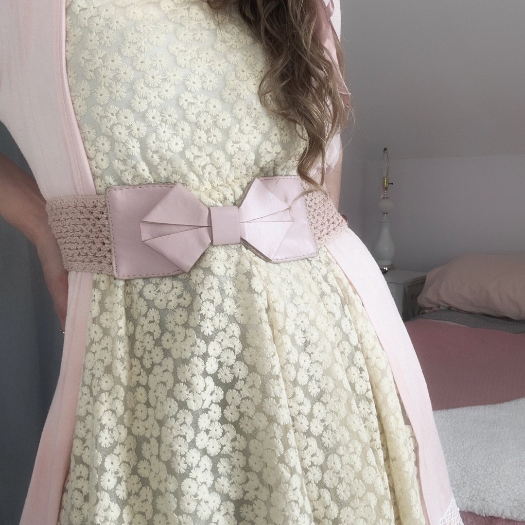 Cute Bow Belt Pastel Pink Vintage Snap Closure Stretchy Belt With ...