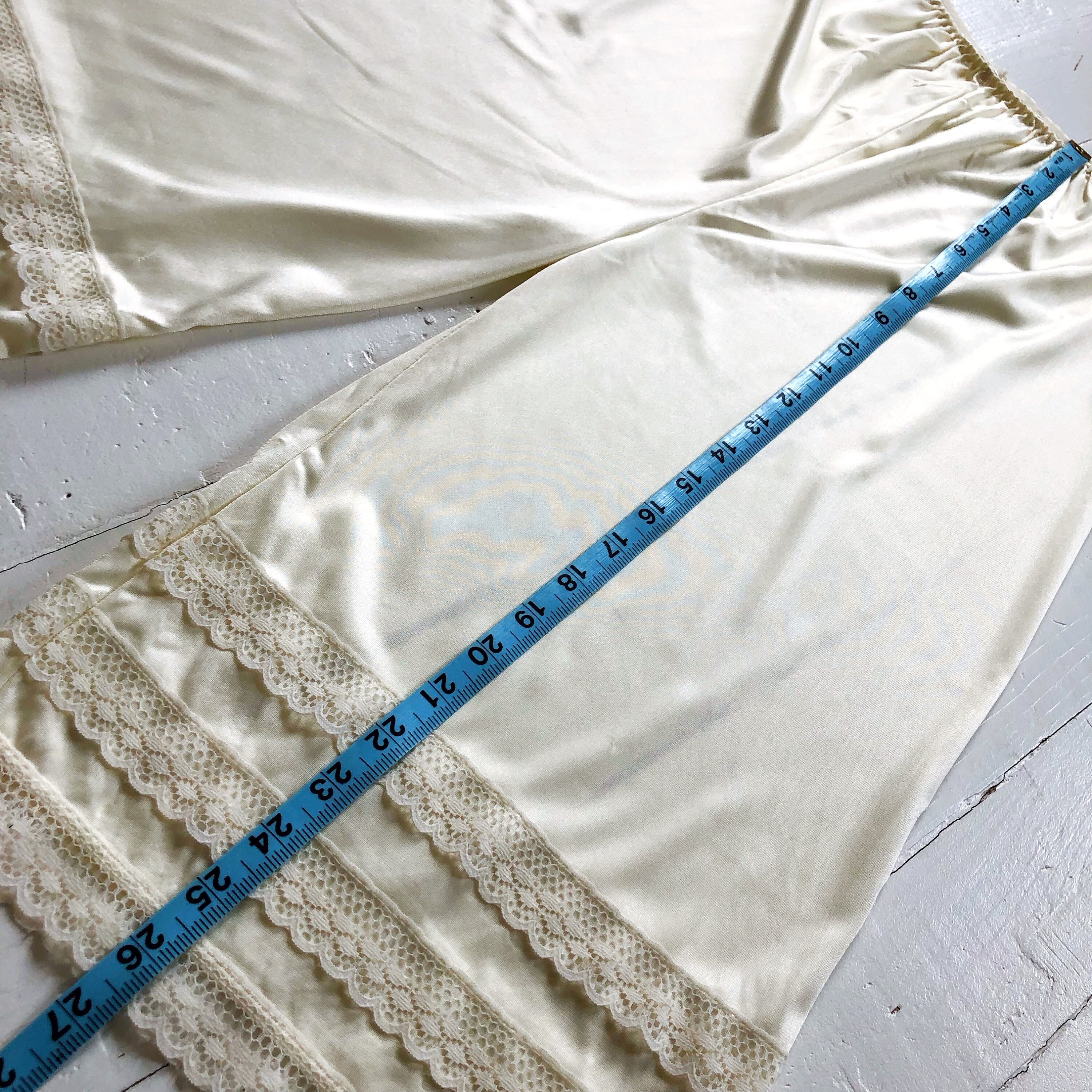 Cute Lace Trim Bloomers Vintage Cream off White Satin Slip - Etsy