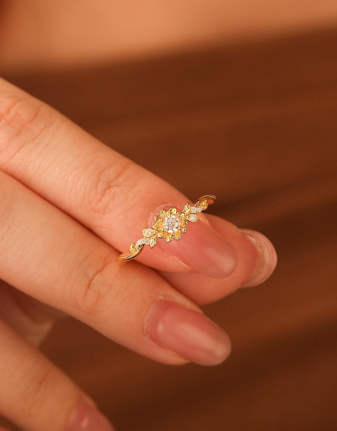 Natural Inspired Moissanite Diamond Jewelry Gold Flower Style Art Deco ...