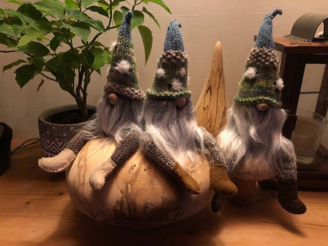 NEW Country Gnomes Are These the Gnomes for ewe Knitted With Merino ...