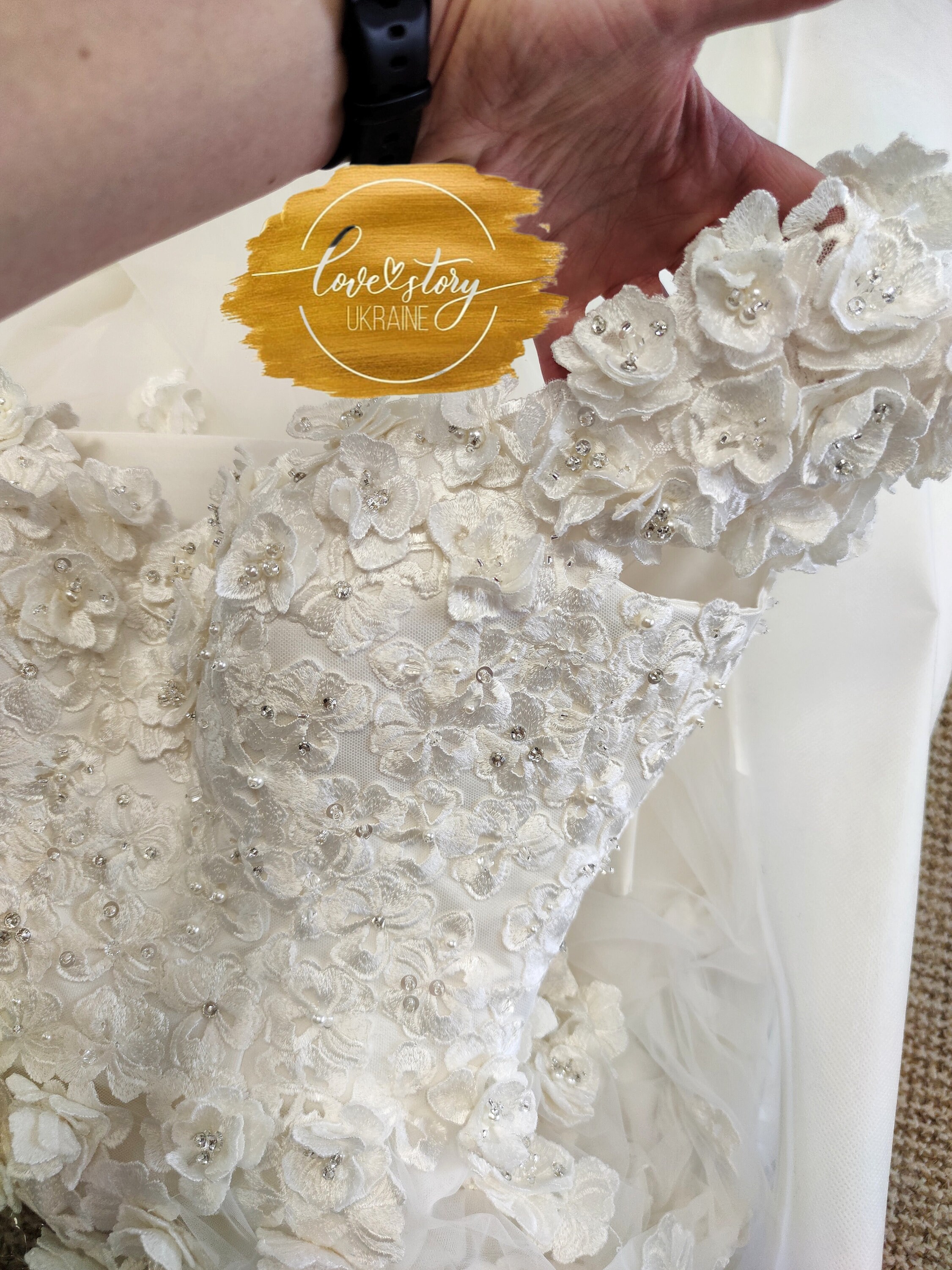 Luxury Wedding Dress,closed Back Wedding Dress,ball Gown Wedding Dress ...