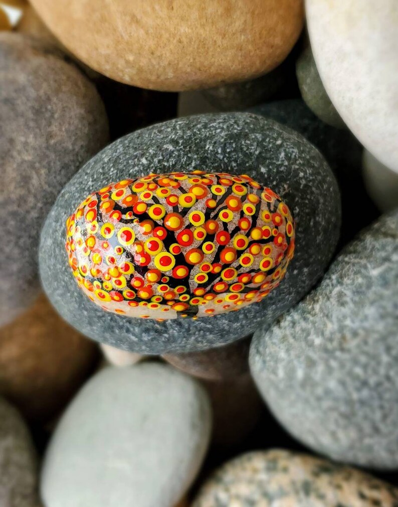 Hand Painted Fall Tree on Smooth Beach Stone, Falling Leaves, Dot ...