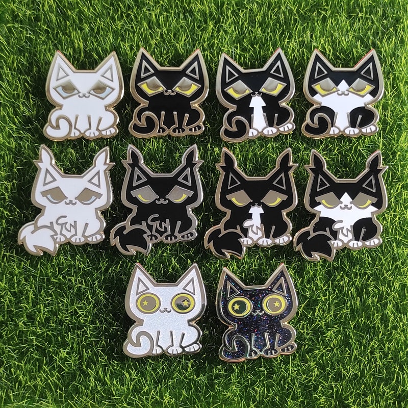 White Cat Pin - Etsy