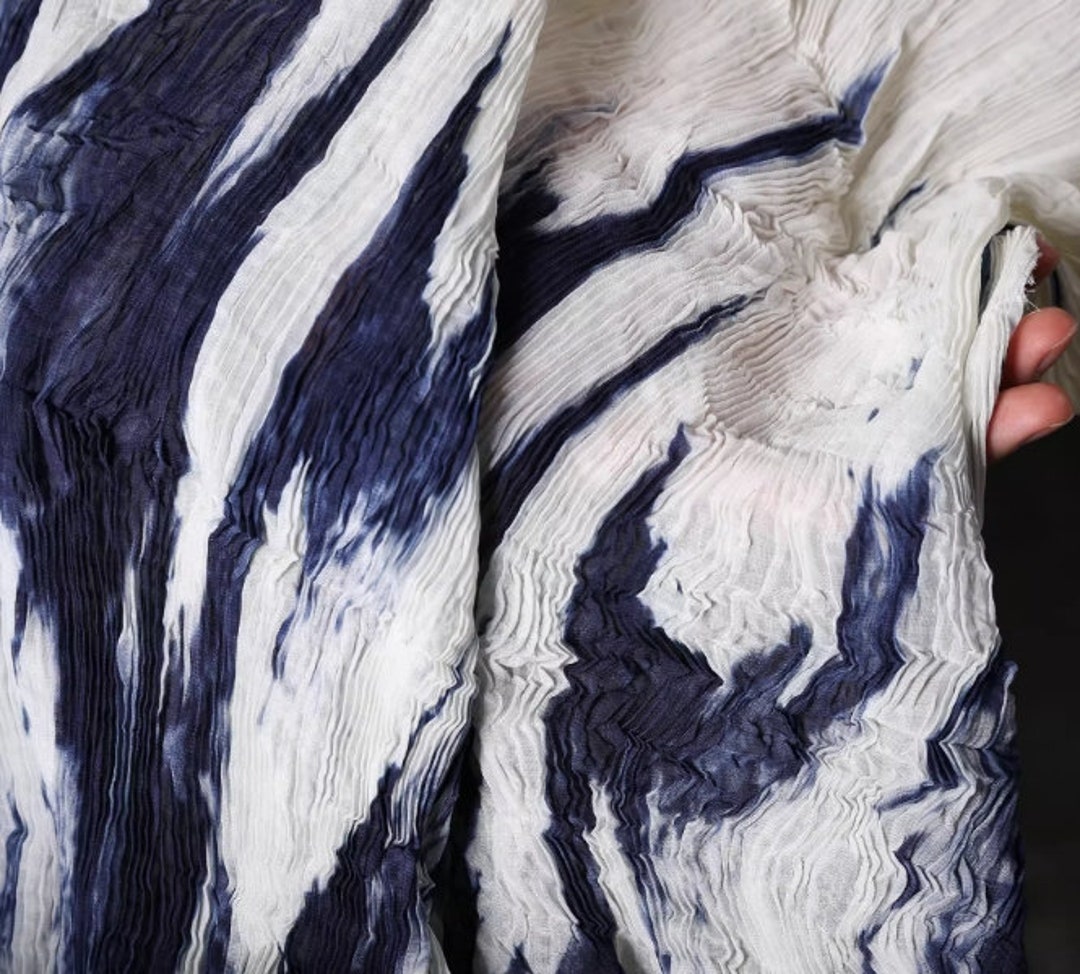Blue White Graduated Folded Fabric, Retro Tie-dye Pleat Fabric, Blended ...