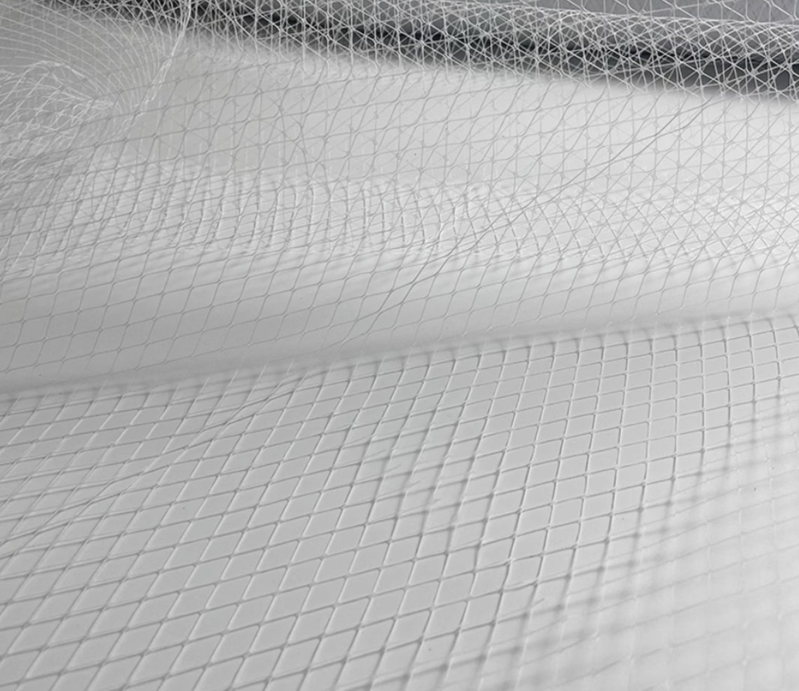 Red Rhombus Mesh Fabric, Hard Wire Mesh Tulle Fabric, DIY Openwork ...