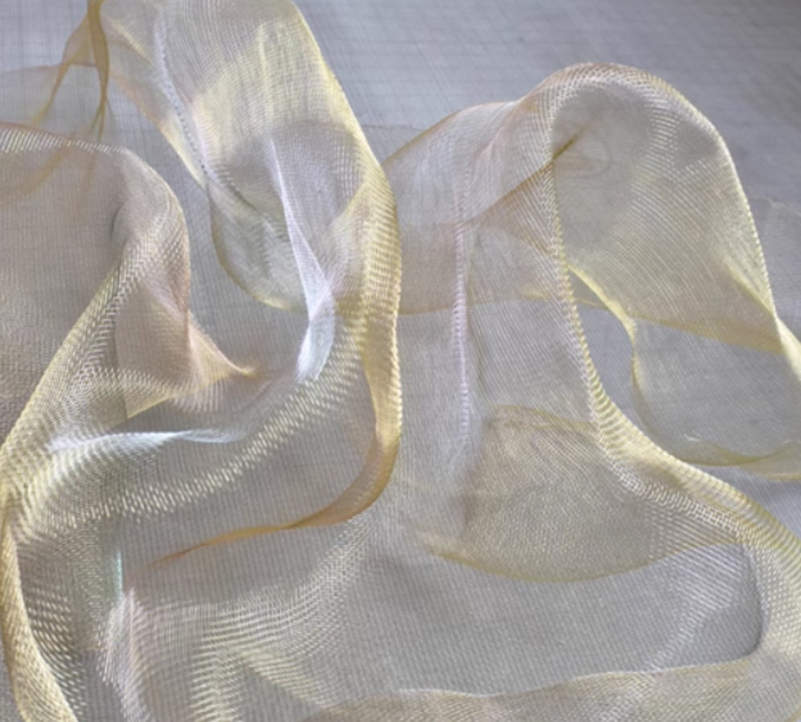 Champagne Wire Mesh Fabric, Cloud and Smoke Into Rain Decor Fabric ...