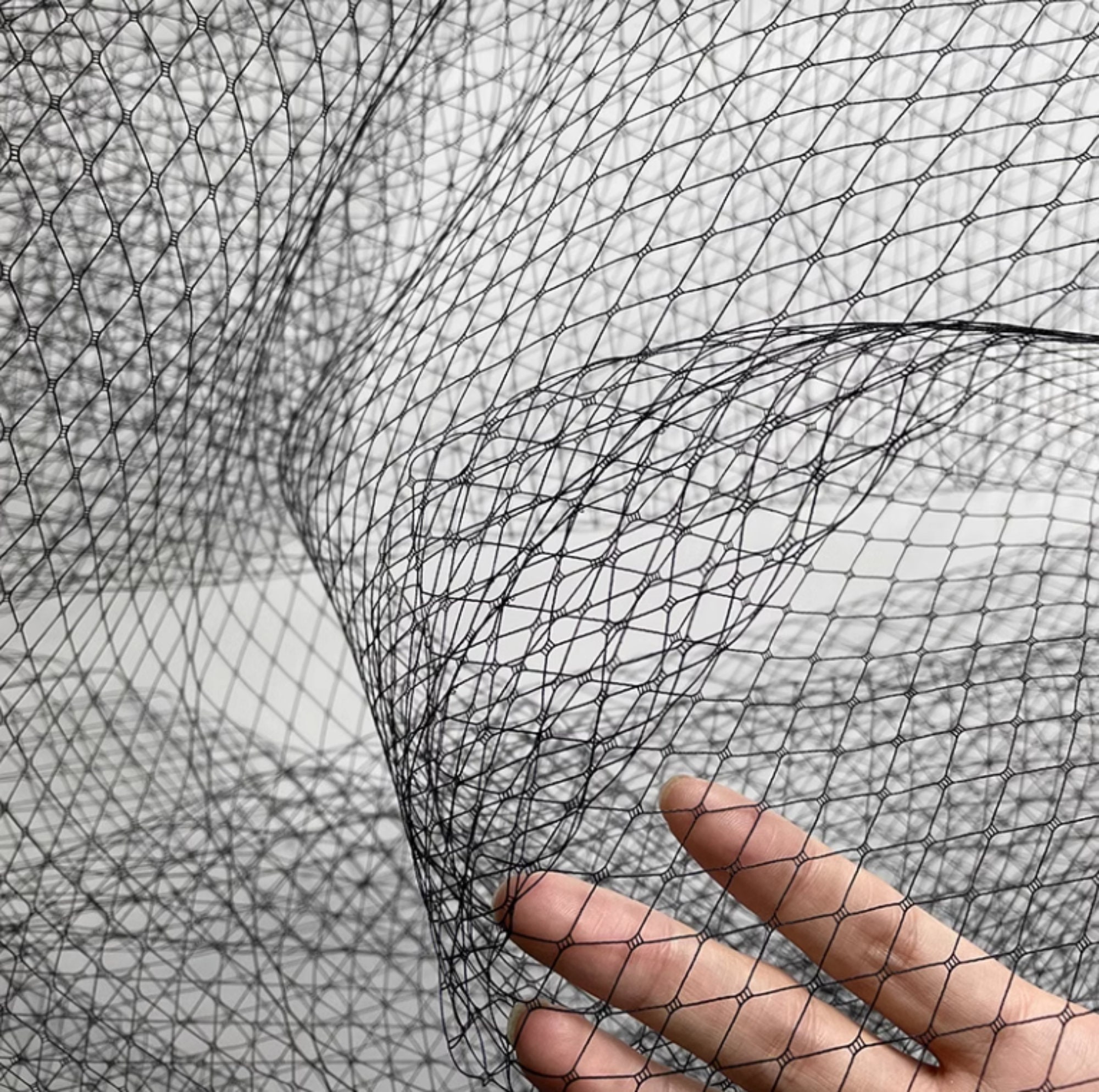 Black Rhombus Wire Mesh Fabric, Hard Mesh Tulle Fabric, DIY Openwork ...