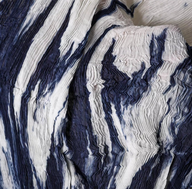 Blue White Graduated Folded Fabric, Retro Tie-dye Pleat Fabric, Blended ...
