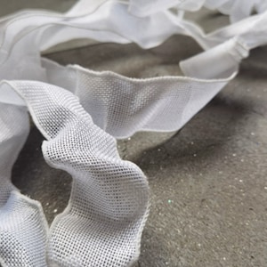 Pure White Wire Mesh Fabrics, Metallic Stiff Wire Fabrics, Lace Organza ...