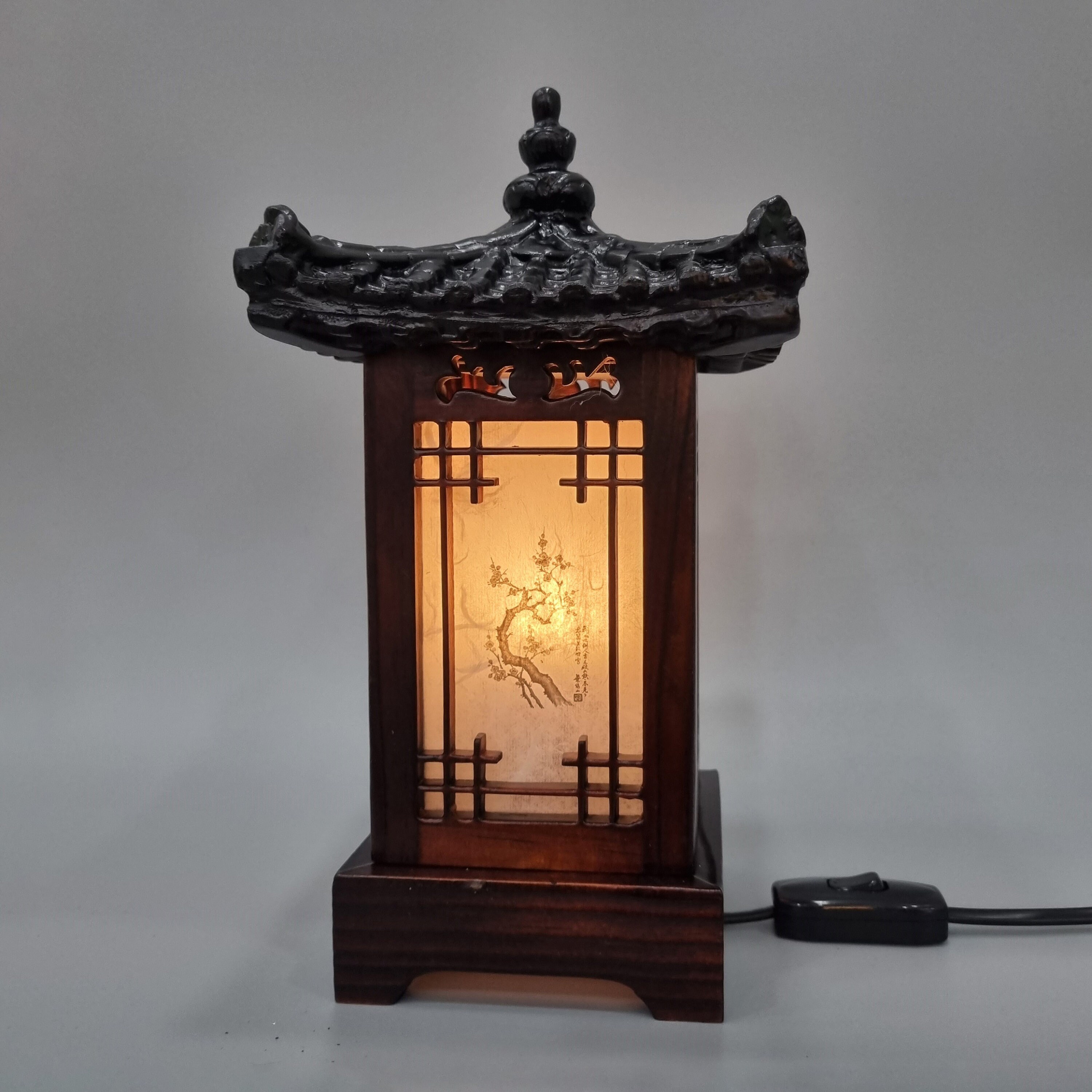 Korean Pagoda Wood Lamp Dark Brown With Black Giwa Roof Korean ...