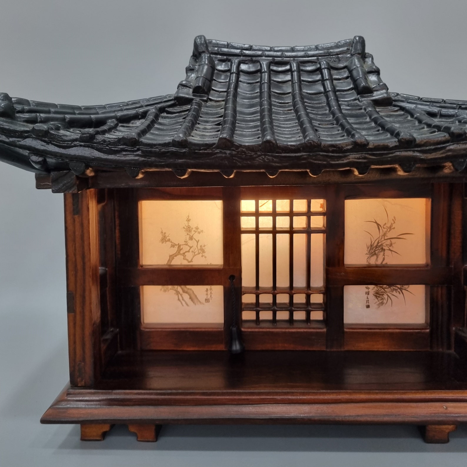 Carved Wood Lamp Large Size Korean Giwa House Design Decorative Wooden ...