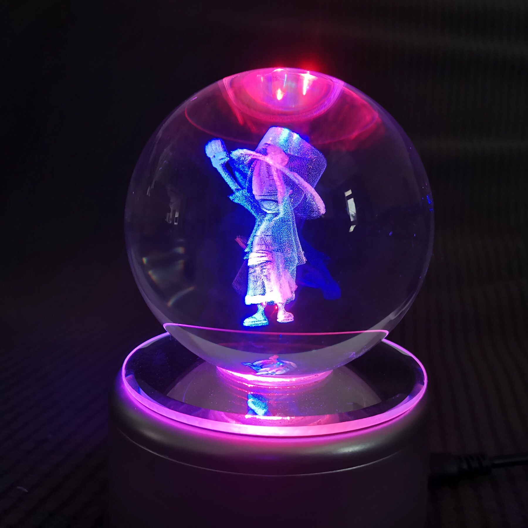 3D Crystal Ball, Anime Character Crystal Ball With LED Colorful ...