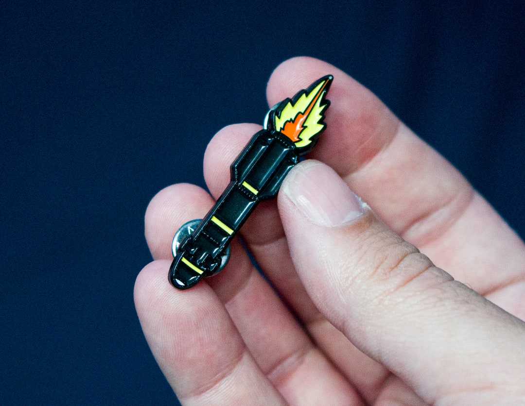 AGM-114 Hellfire Missile Enamel Gift Hat Lapel Pin Badge for Military ...