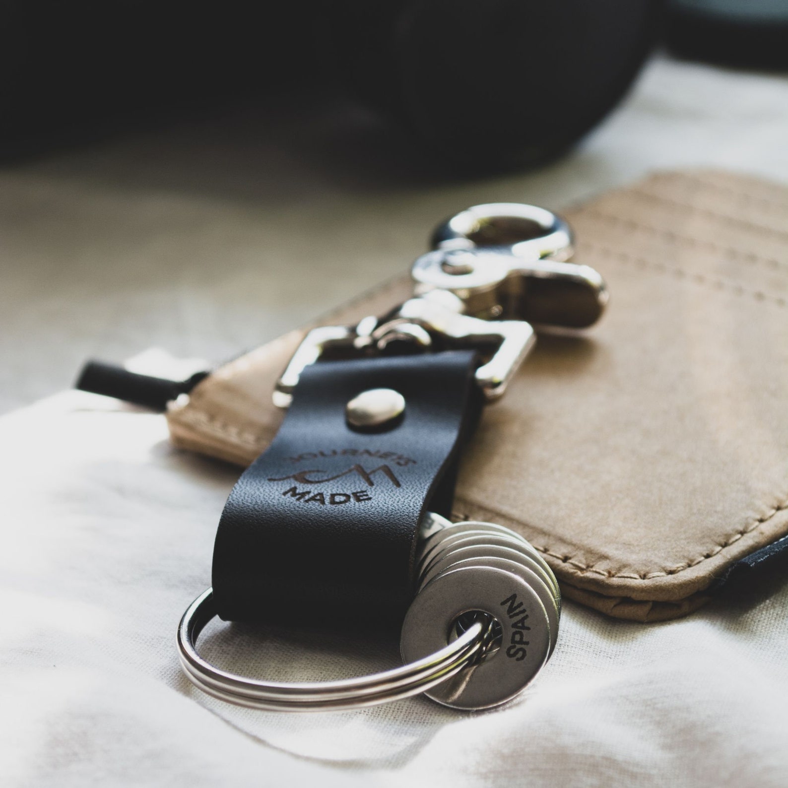 Country Travel Tokens S-Z for Keyrings | Engraved Travel Rings, Travel ...