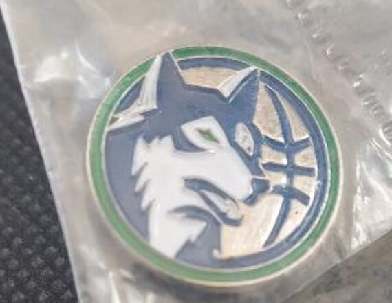 NBA Minnesota Timberwolves Small Round Logo Pin Wolve… - Gem