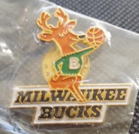 NBA Milwaukee Bucks Small Logo Vintage Pin Red Ball Basketball | Etsy