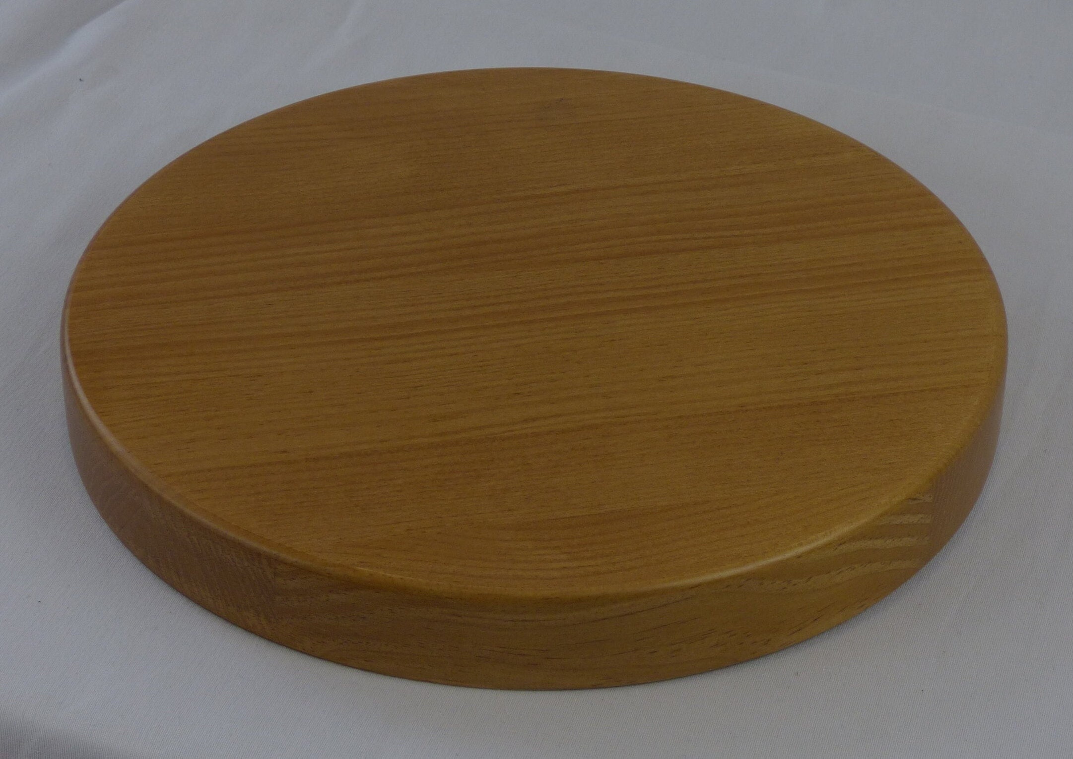 Solid Circular Wooden Bases. Height 3 Cm. Oak Varnish Finish. Various ...