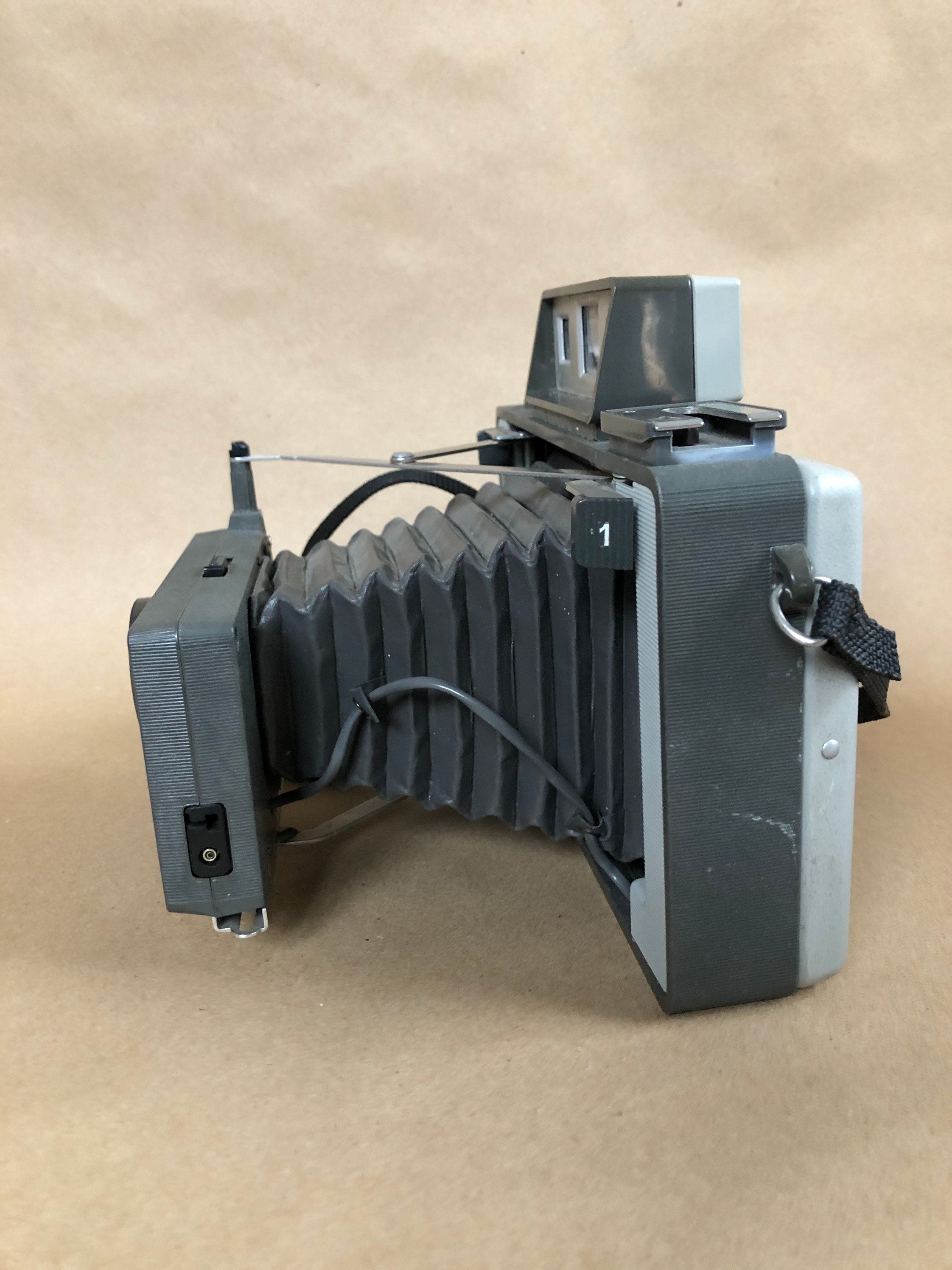 Cámara terrestre automática Polaroid 420 | Etsy