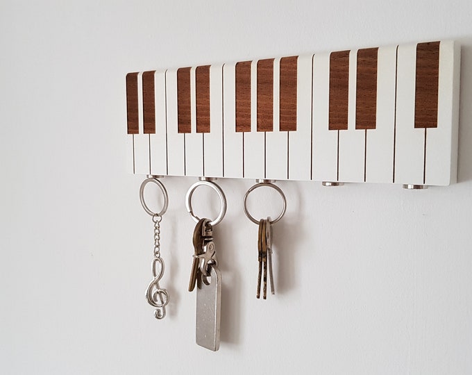 Pianist Gifts, Piano Key Holder, Ideal Piano Lover Gift for a Musician ...
