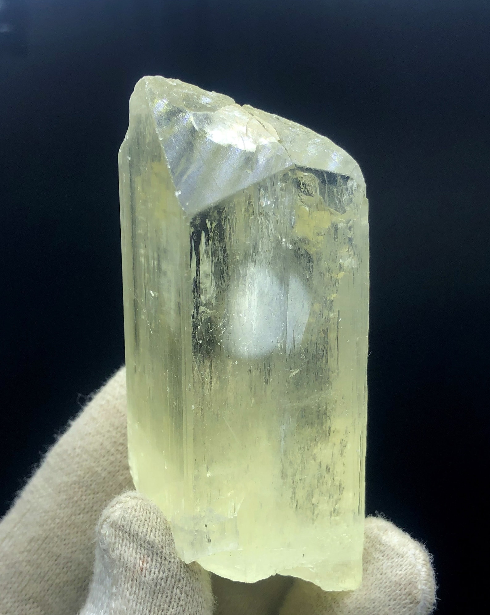 Kunzite Crystal, Yellow Kunzite, Triphane Kunizte, Kunzite Stone ...